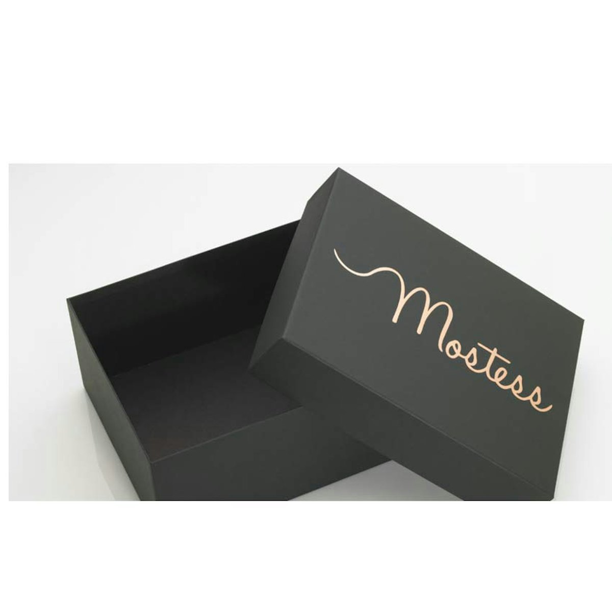 Taylor Box Creates Subscription Box for the Hostess with the Mostess ...