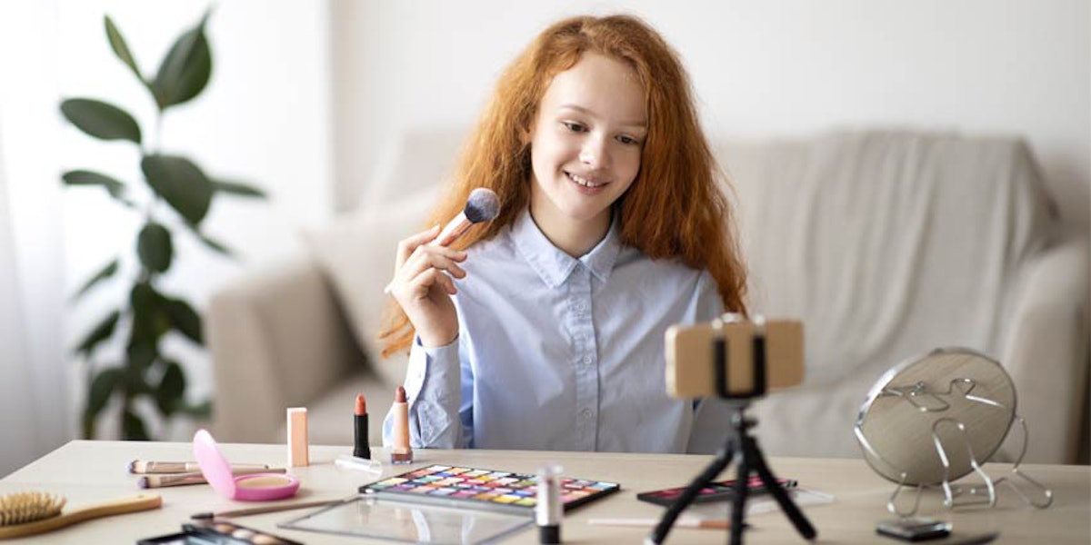 Millennials and Gen Z Generational Beauty Trends: NielsenIQ | Global ...