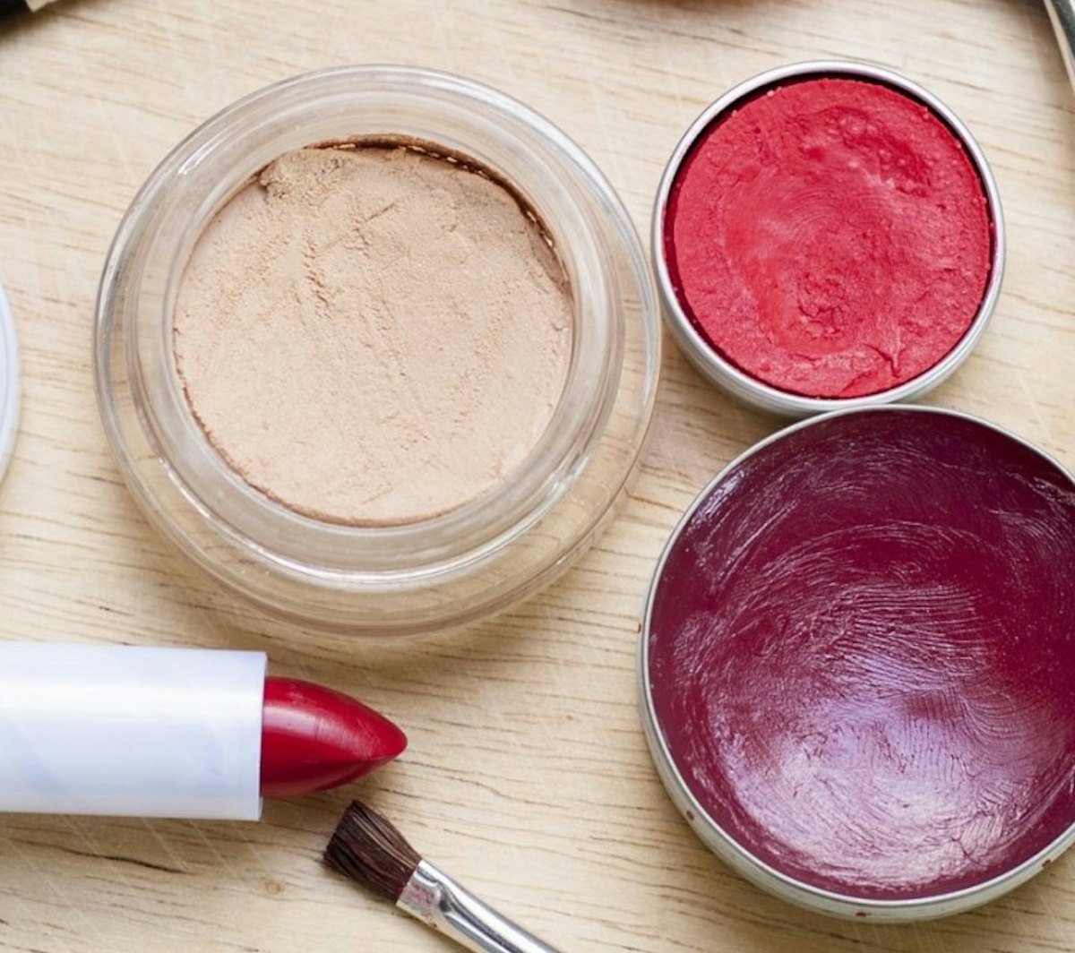 LBB Specialties Acquires Debro Inc. | Global Cosmetic Industry