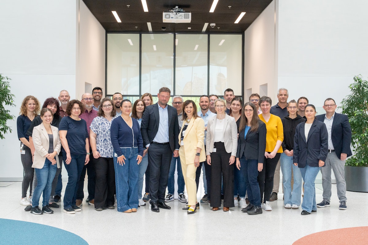 dsm-firmenich: Elevating Beauty through Purpose and Scientific Impact | Global Cosmetic Industry